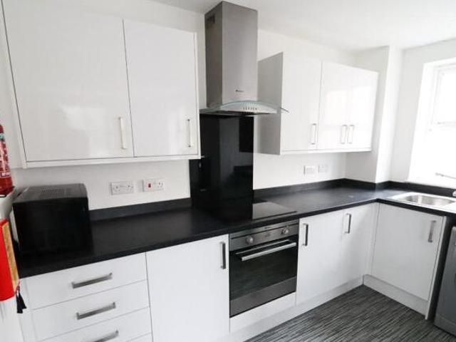 Wright Way, Bristol, 4 Bedroom Flat