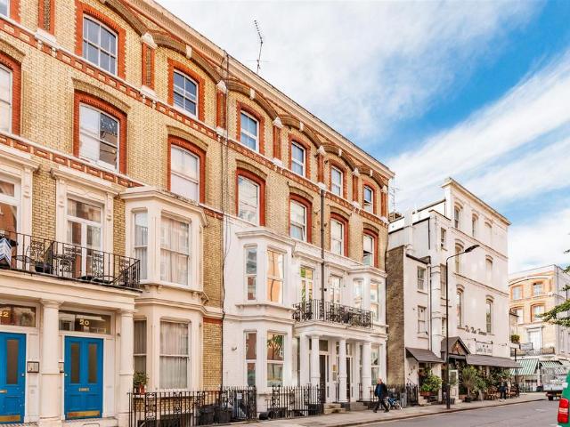 Wrights Lane, London W8 Studio to rent £1,625 pcm £375 pw