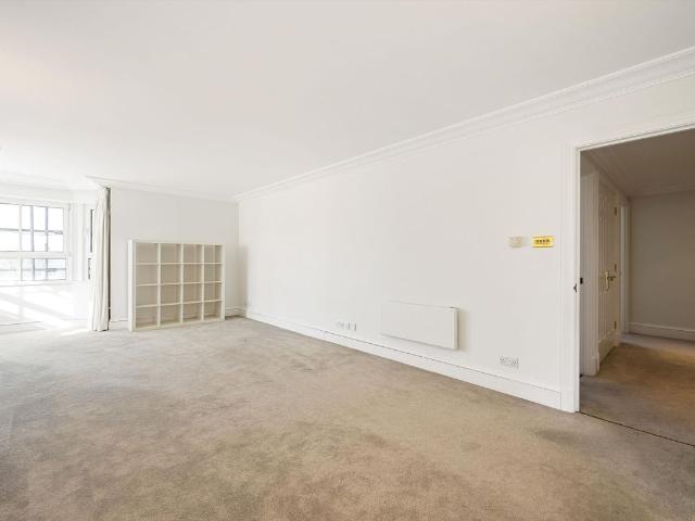 Wrights Lane, London W8 2 bed flat to rent, £4,500 pcm | PrimeLocation