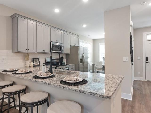Wrightsville Townes 3 Bedroom Home for Rent at 5500 Wrightsville Ave, Wilmington, NC 28403 College Acres