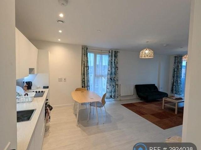 Wryneck Apartments, London, NW9 1 bed flat to rent £1,800 pcm £415 pw