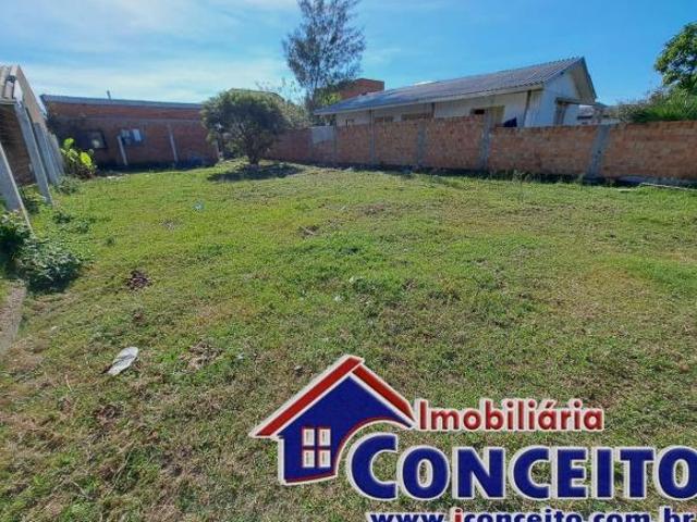 WT42 Ótimo terreno medindo 300m² localizado em Mariluz
