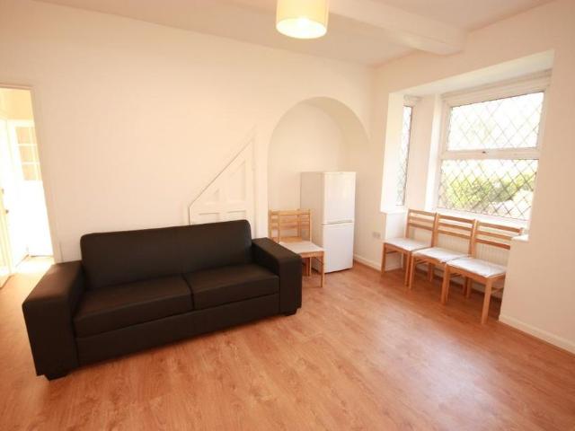 Wulfstan Street, East Acton, London, W12 0AH