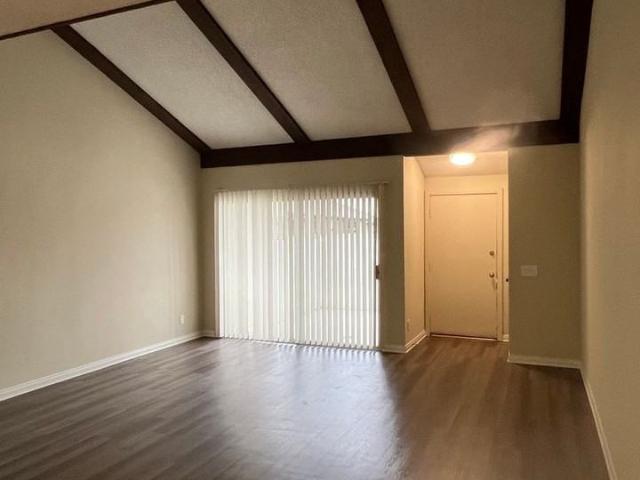 WV 1 Bedroom Apartment for Rent at RR WOODVALE LLC, Simi Valley, CA 93063