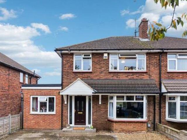 Wymondley Road, Hitchin, 4 Bedroom Semi detached