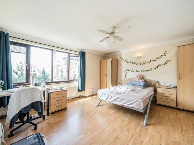 Wynan Road, E14, London