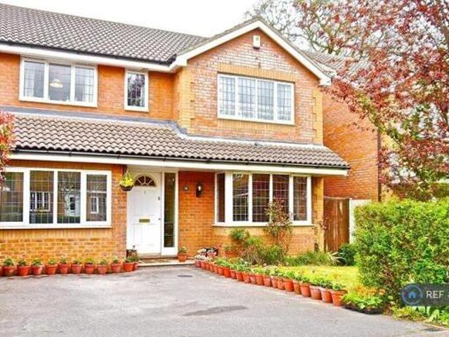 Wynches Farm Drive, St. Albans, 4 Bedroom Detached