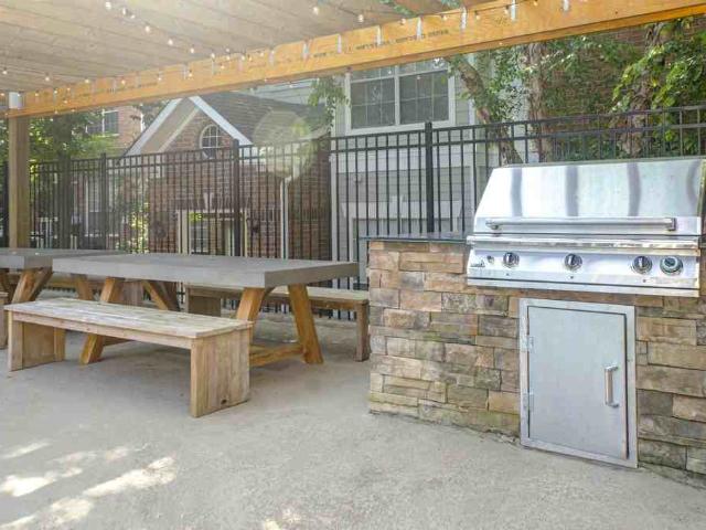 Wyndchase Bellevue Apartments 1 Bedroom Apartment for Rent at 7221 Highway 70 S, Nashville, TN 37221