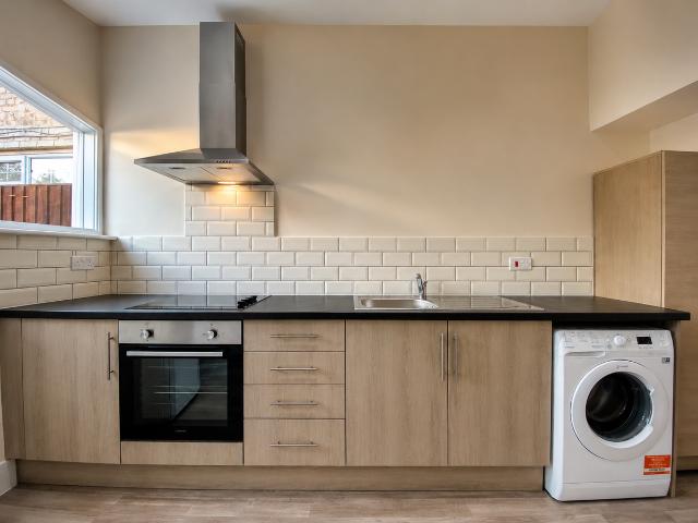Wyndale Avenue, London NW9, Studio to rent, £1,465 pcm | PrimeLocation