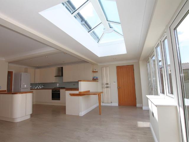 Wyndham Close HU17, 4 bed semi detached house to rent, £1,235 pcm | PrimeLocation
