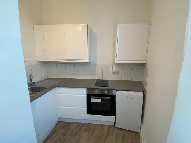 Wyndham Place, Plymouth PL1, Studio to rent, £650 pcm | PrimeLocation