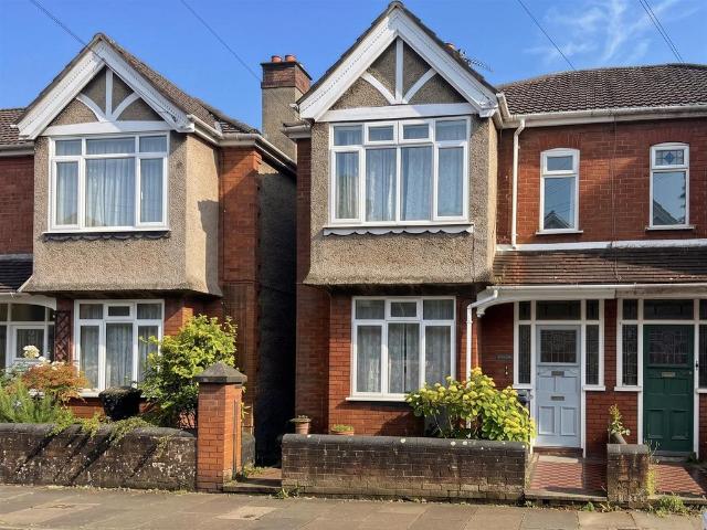 Wyndham Road, Salisbury SP1 2 bed flat to rent £1,000 pcm £231 pw