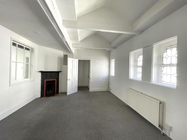 Wyndham Street, Brighton BN2, 2 bed flat to rent, £1,400 pcm | PrimeLocation