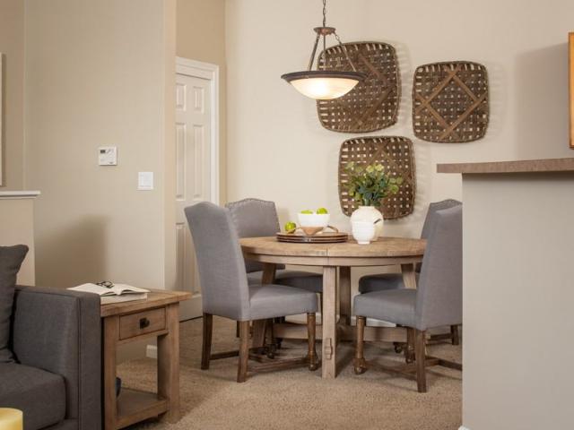 Wyndham Villas by Broadmoor 2 Bedroom Apartment for Rent at 9310 Western Ave, Omaha, NE 68114