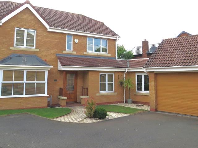 Wyndley Close, Sutton Coldfield B74, 4 bed detached house to rent, £2,500 pcm | PrimeLocation