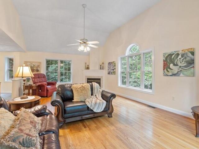 Wyndridge Cir, Pelham, Home For Sale