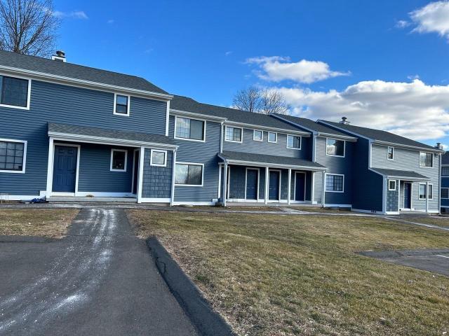 Wyndwood Apartments 2 Bedroom Apartment for Rent at 55 Regina Dr, East Windsor, CT 06088