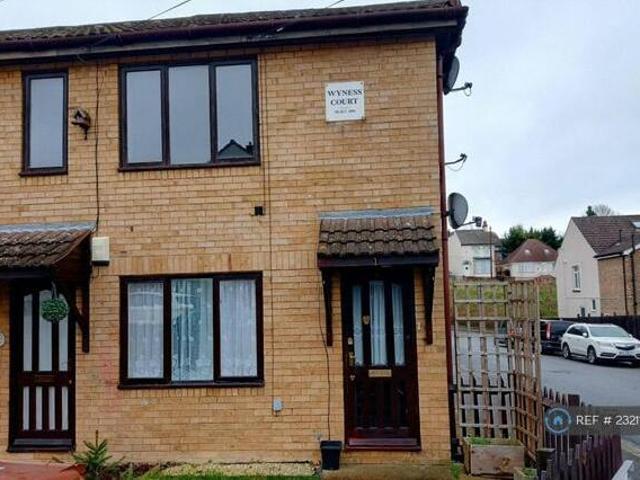 Wyness Court, Strood, 2 Bedroom Maisonette