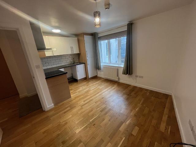 Wyngate House, King's Lynn PE30, 2 bed flat to rent, £800 pcm | PrimeLocation