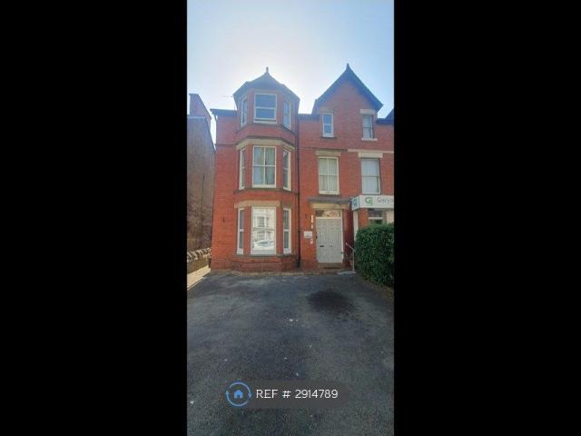 Wynnstay Road, Colwyn Bay LL29, 2 bed flat to rent, £845 pcm | PrimeLocation