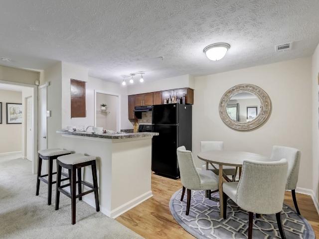 Wynnwood Vinings 1 Bedroom Apartment for Rent at 1900 Tamarron Pkwy Se, Atlanta, GA 30339