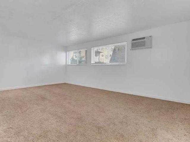 Wyoming Crossing 2 Bedroom Apartment for Rent at 1905 Wyoming Ave, Cincinnati, OH 45205 West Price Hill