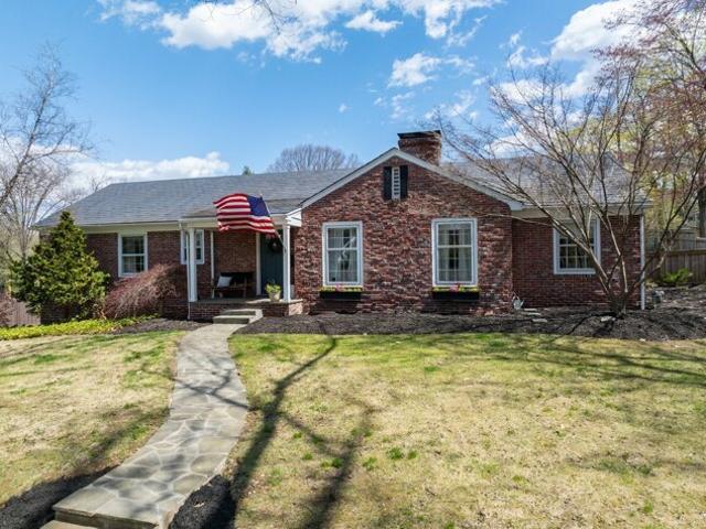Wyomissing Blvd, Wyomissing, Home For Sale