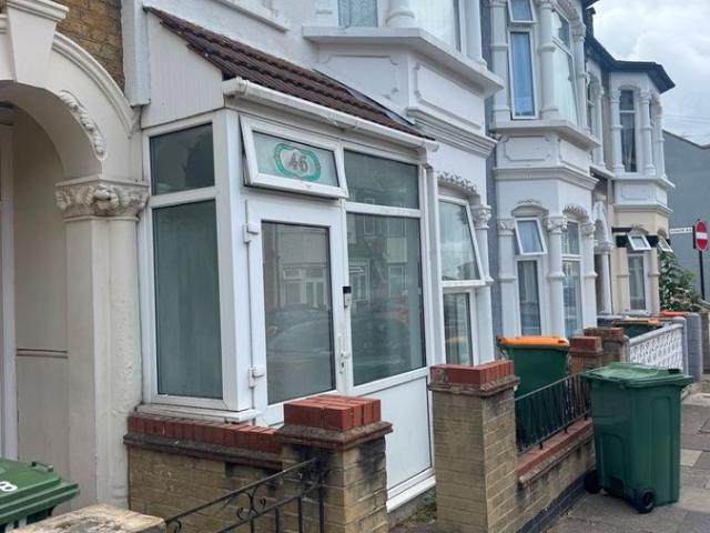 Wyatt Road, London E7, 6 bed terraced house to rent, £4,200 pcm | PrimeLocation