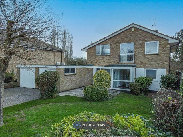Wyatts Drive, Southend On Sea SS1, 5 bed detached house to rent, £2,450 pcm | PrimeLocation