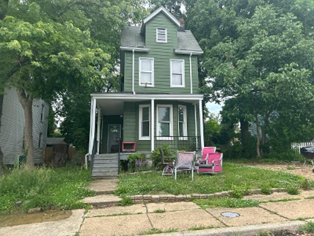 Wyanoke Ave