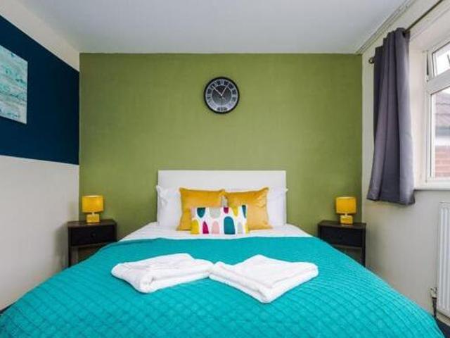 Wyche Avenue, Birmingham, 5 Bedroom Town