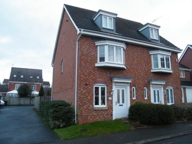 Wycherley Way, Cradley Heath B64, 3 bed town house to rent, £1,300 pcm | PrimeLocation