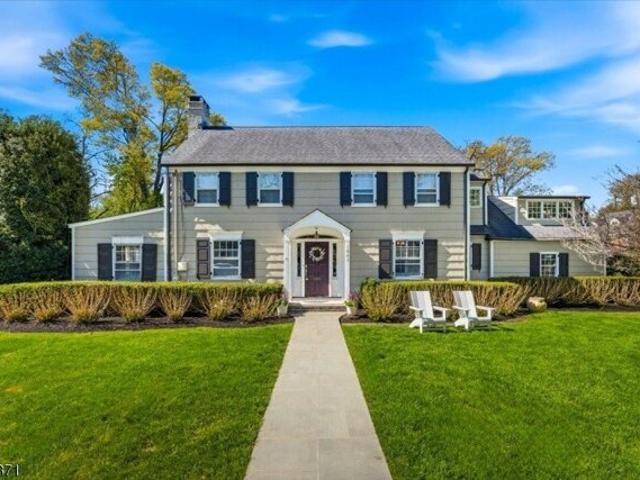 Wychwood Rd, Westfield, Home For Sale