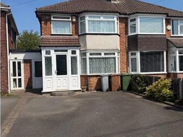 Wyckham Road, Castle Bromwich, B36 0HS, United Kingdom | 3 bed duplex for rent #166855692 | Rentberry