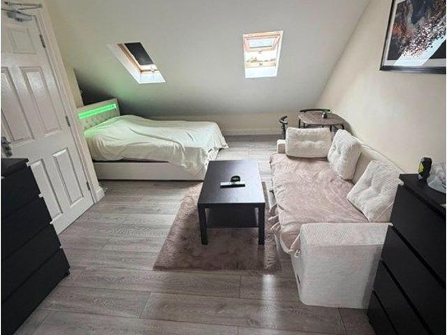 Wycombe Road, Ilford IG2, Studio to rent, £1,250 pcm | PrimeLocation