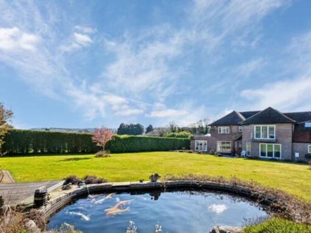 Wycombe Road, Saunderton, 5 Bedroom Detached