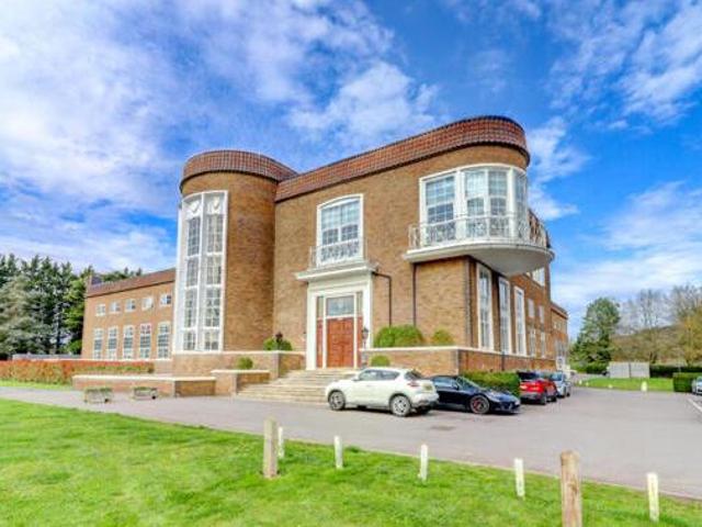 Wycombe Road, Saunderton, 1 Bedroom Apartment