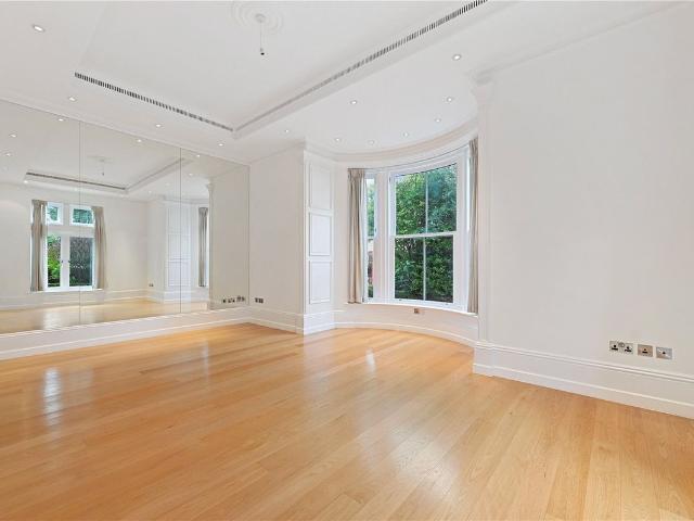 Wycombe Square, Kensington, London W8, 1 bed flat to rent, £4,983 pcm | PrimeLocation