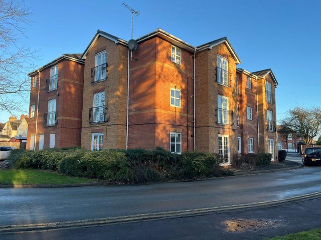 Wyggeston Street, Burton On Trent, Staffordshire DE13, 2 bed flat to rent, £725 pcm | PrimeLocation