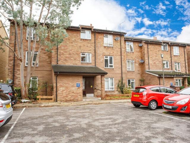 Wyke Road, Raynes Park, London SW20, 1 bed flat to rent, £1,550 pcm | PrimeLocation