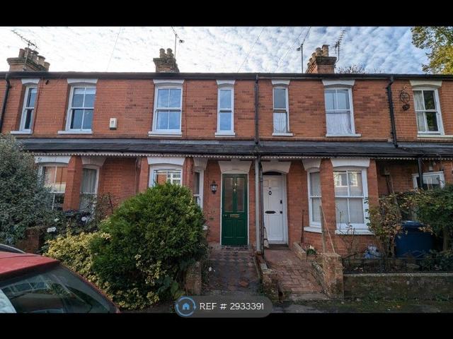 Wykeham Road, Farnham GU9, 2 bed terraced house to rent, £1,600 pcm | PrimeLocation