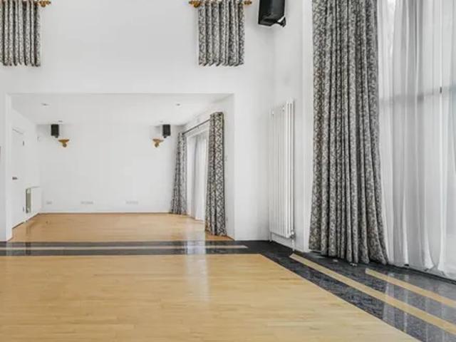 Wykeham Road, London, NW4 2SU, United Kingdom | 4 bed house for rent #130891705 | Rentberry
