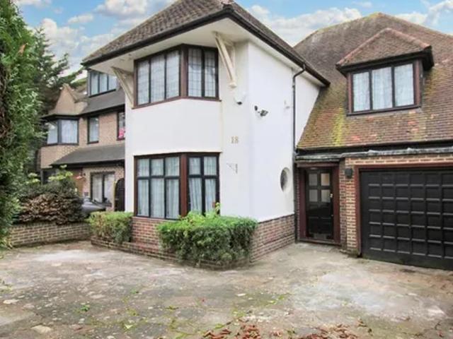 Wykeham Road, London, NW4 2SU, United Kingdom | 4 bed house for rent #131101958 | Rentberry