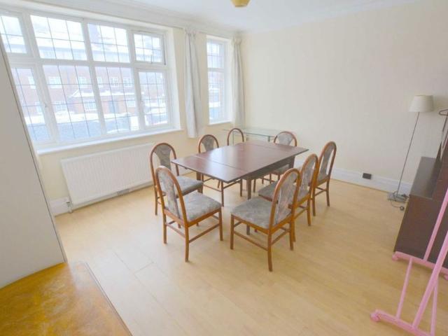 Wykeham Road, NW4, London