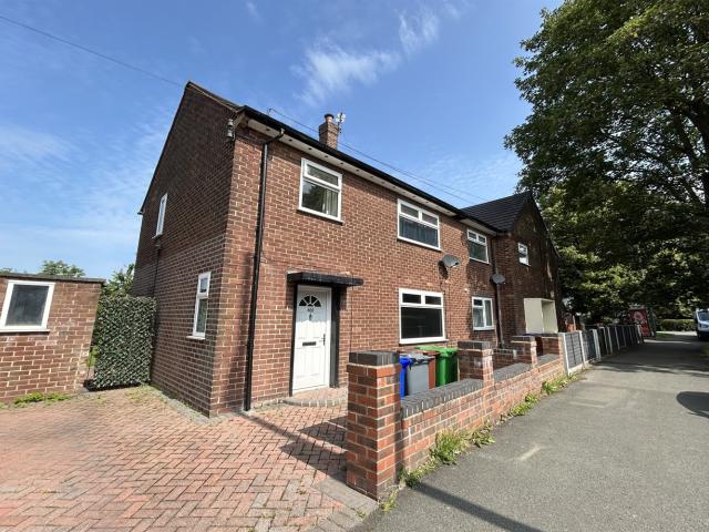 Wythenshawe Road, Manchester, 3 bedroom, Semi Detached