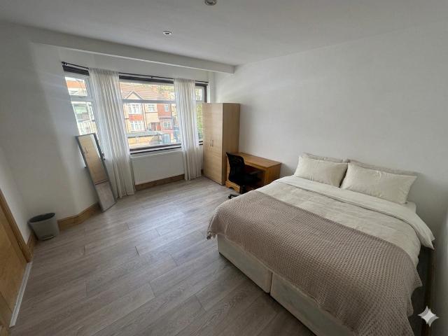 Wyvenhoe Road, South Harrow HA2, Room to rent, £850 pcm | PrimeLocation