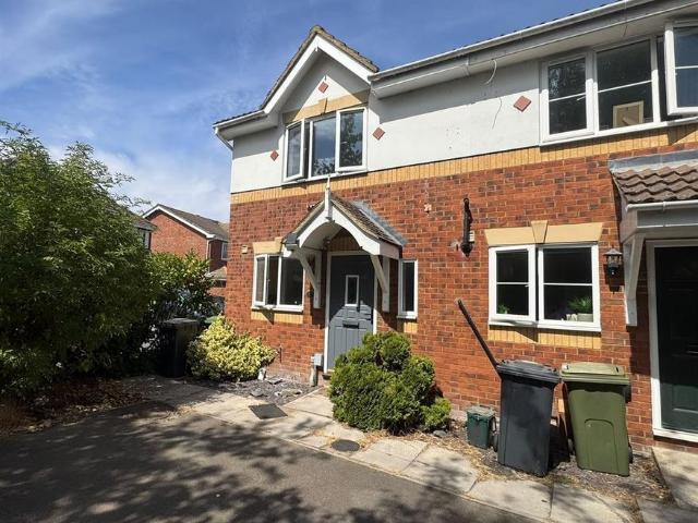 Wyvern Close, Ash Vale, Aldershot GU12, 2 bed end terrace house to rent, £1,550 pcm | PrimeLocation