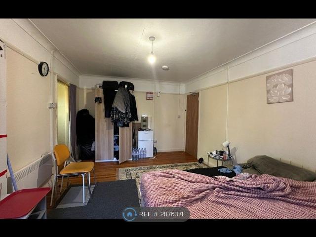 Wyvern Road, Purley CR8, Room to rent, £693 pcm | PrimeLocation