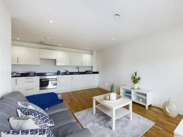 X1 The Exchange, 8 Elmira Way, Salford, M5 3NQ, United Kingdom | 2 bed apartment for rent #168120526 | Rentberry