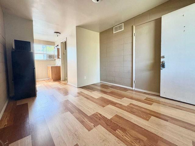 X1 Cheyenne Apartments 1 Bedroom Apartment for Rent at 805 S Cheyenne St, Salt Lake City, UT 84104 Poplar Grove
